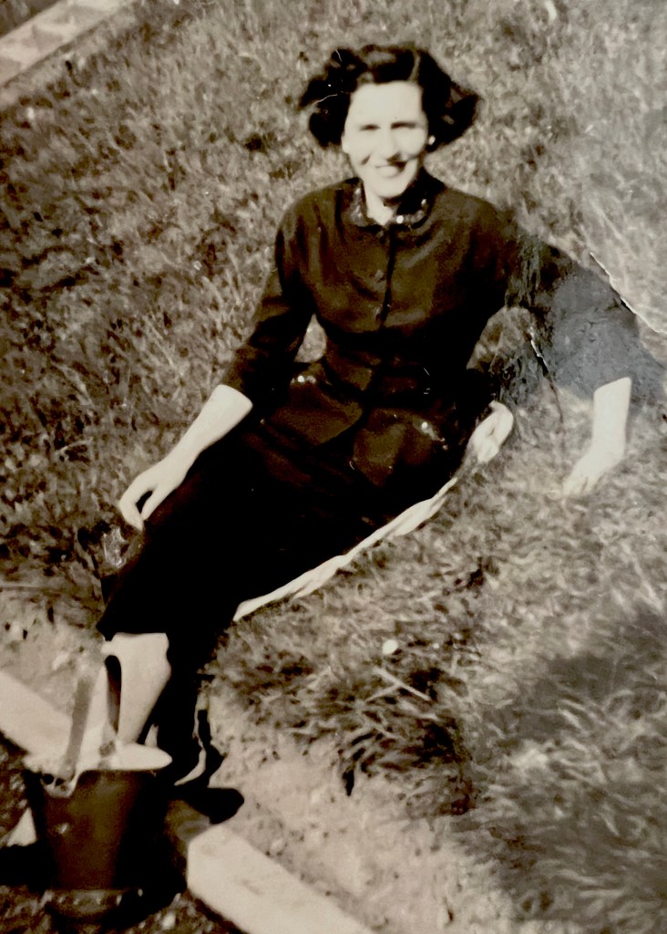 The Way My Mother Lived – Margot McCuaig